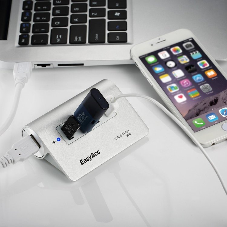 EasyAcc Aluminum USB 3.0 4-Port Hub