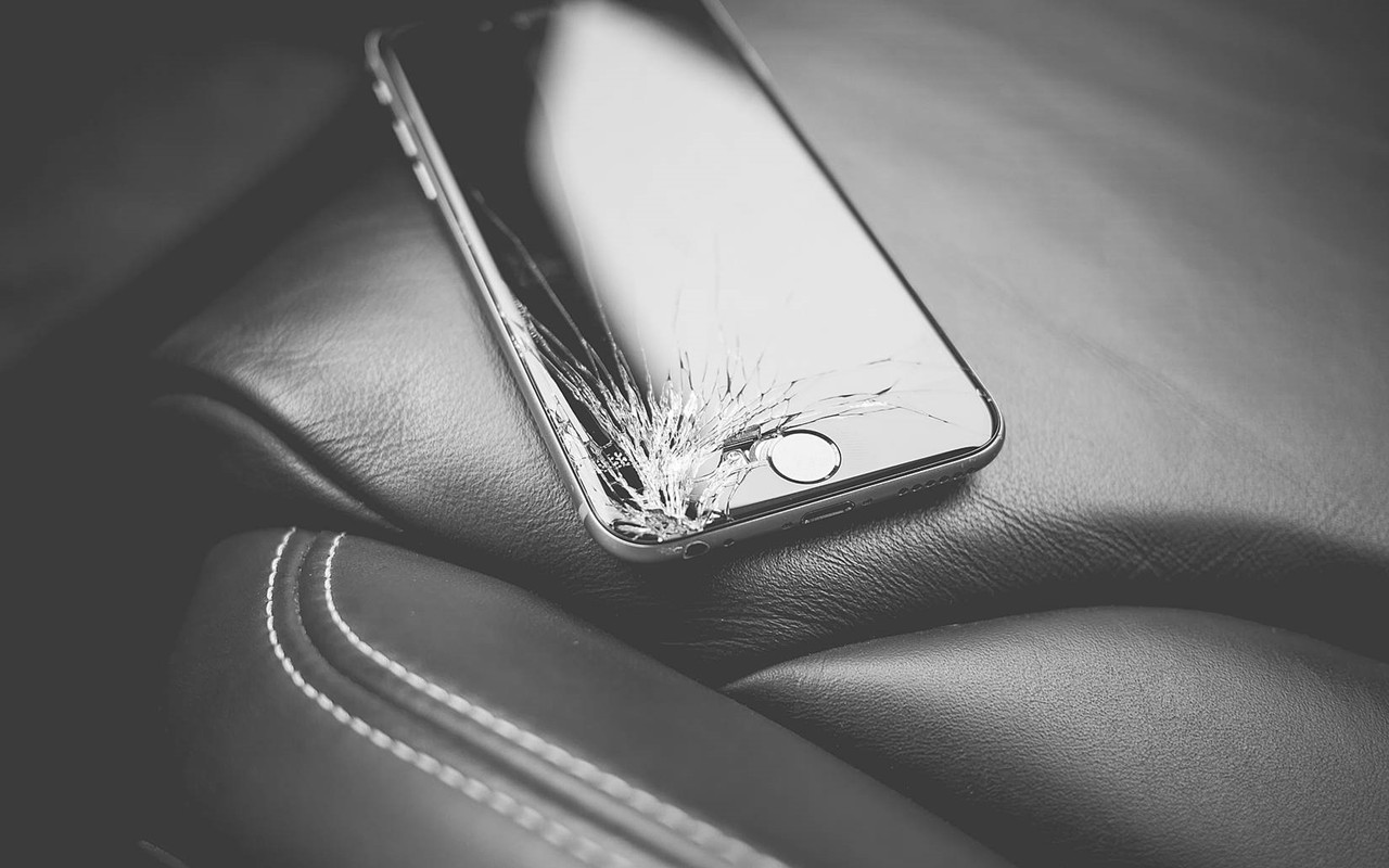 How To Replace iPhone 6 Glass?