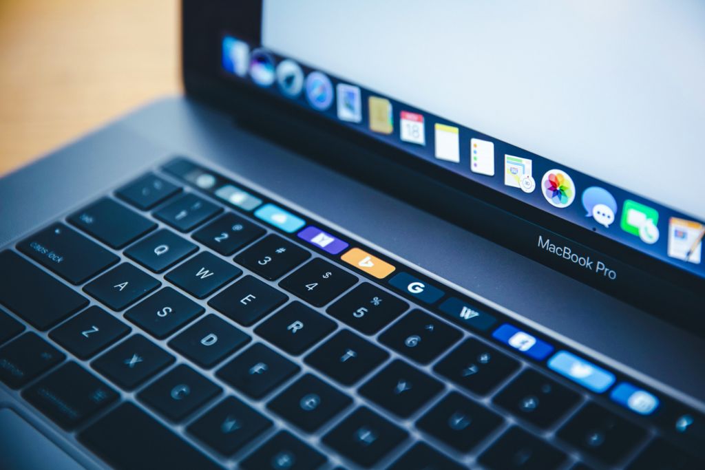 New MacBook Pro Touch Bar Review