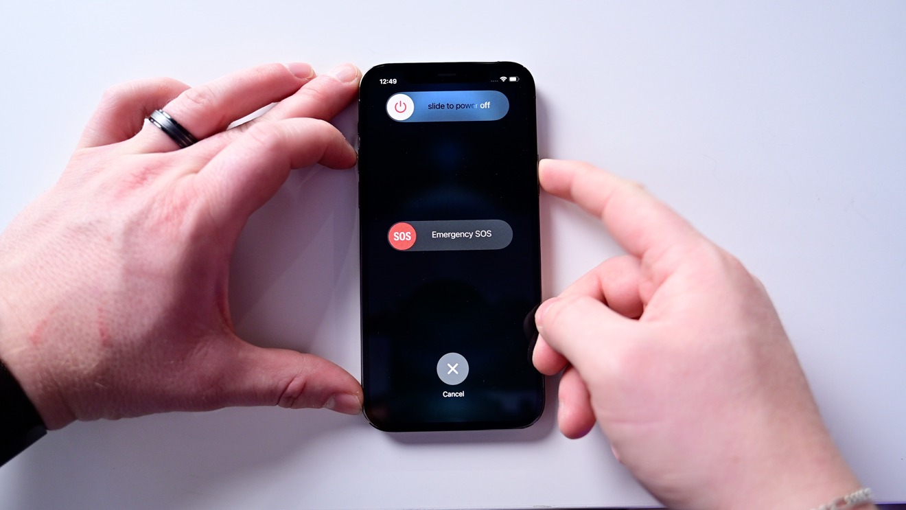 How to turn off iPhone the right way